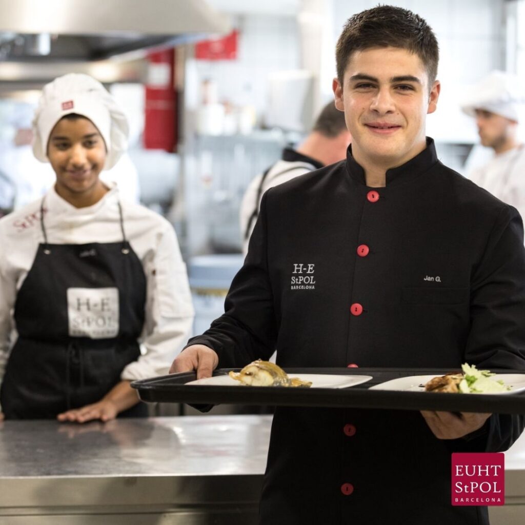 EUHT St POL España - KIOSK Estudios en el Exterior